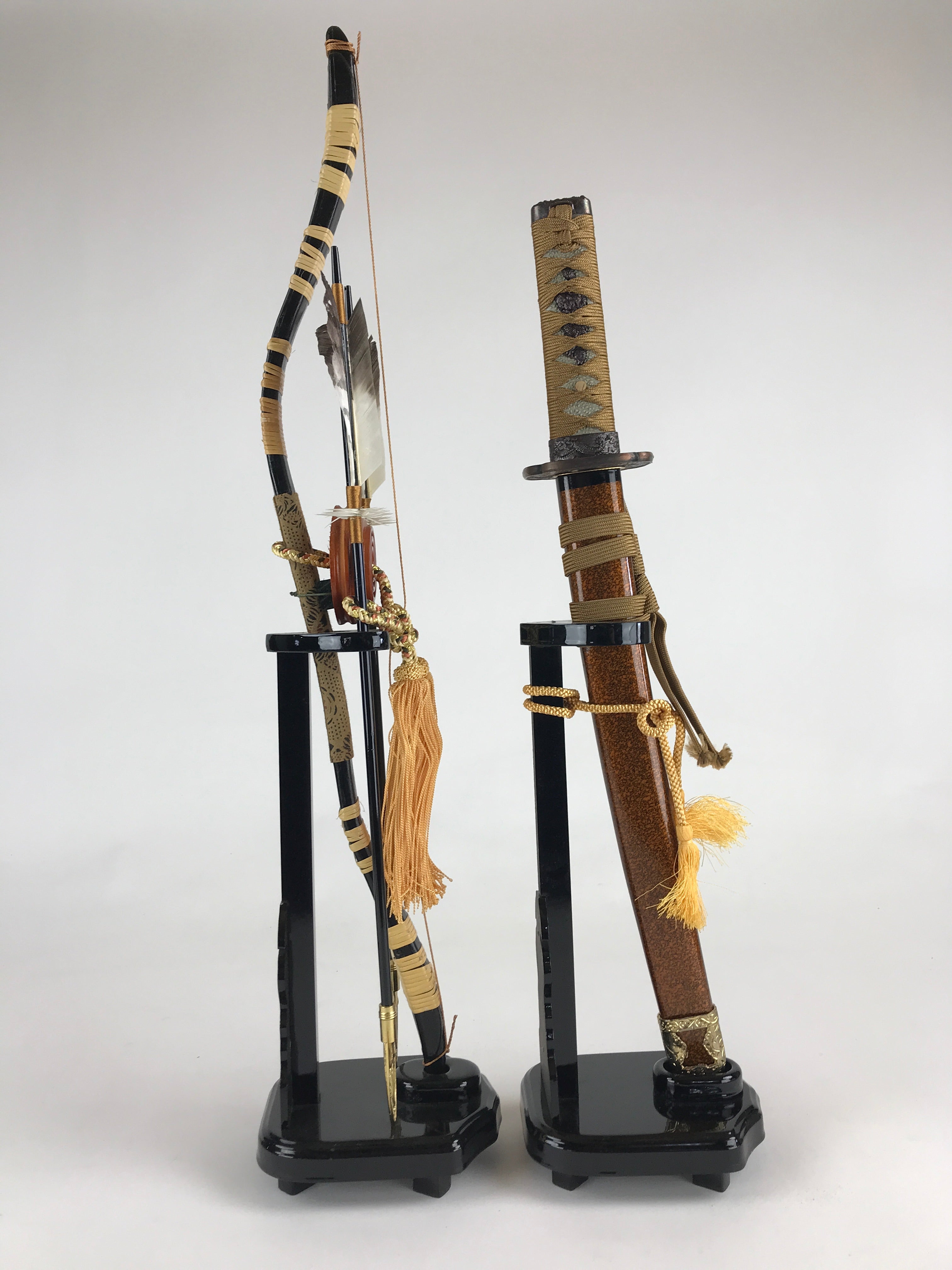 Japanese Boy's Day Bow Arrow And Sword Display Stand Set Vtg Amulet ID ...