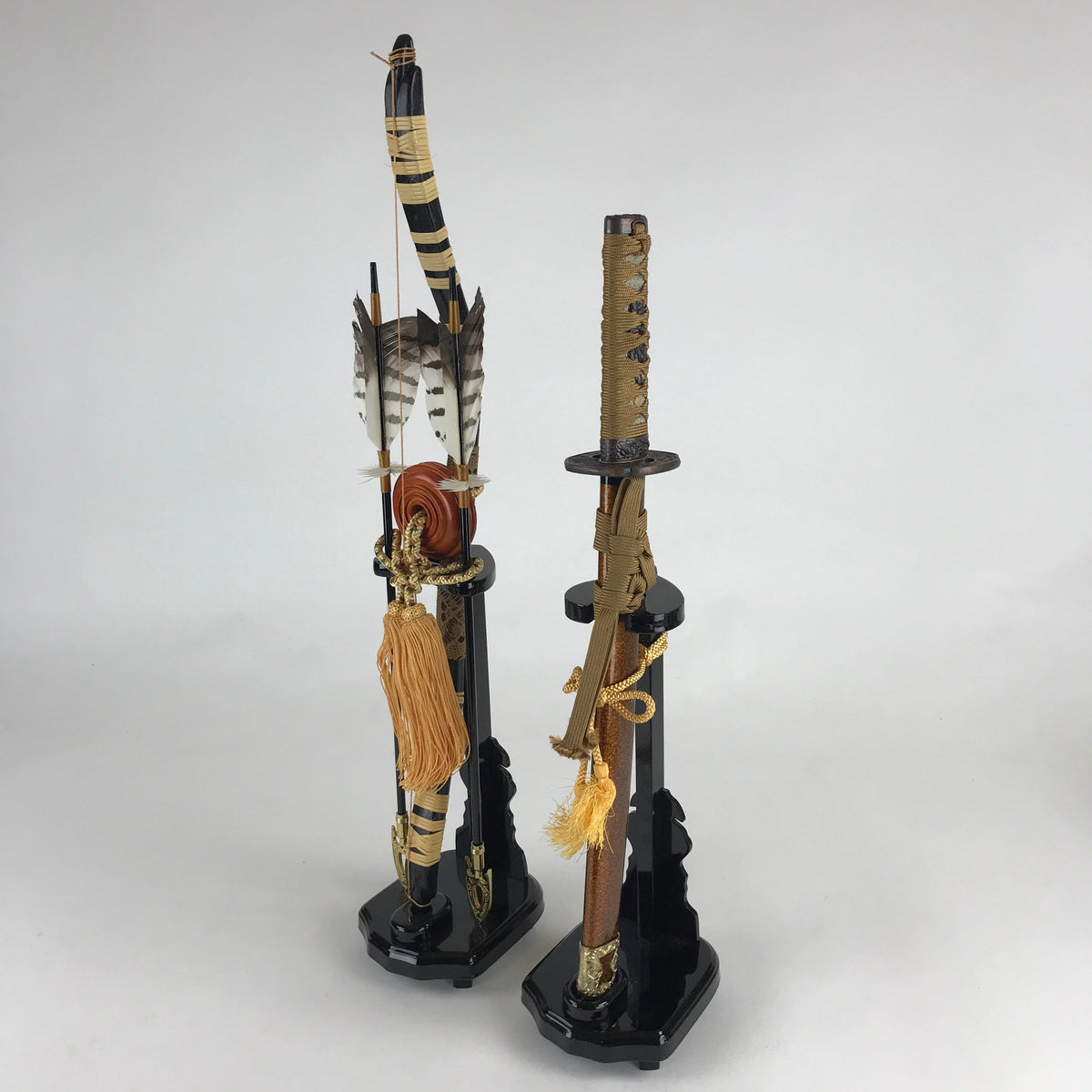 Japanese Boy's Day Bow Arrow And Sword Display Stand Set Vtg Amulet ID ...
