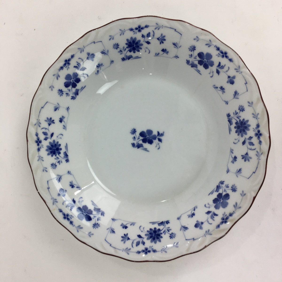 Japanese Porcelain Soup Bowl Maruta Japan Kasuga Ware Round Blue Flowe ...