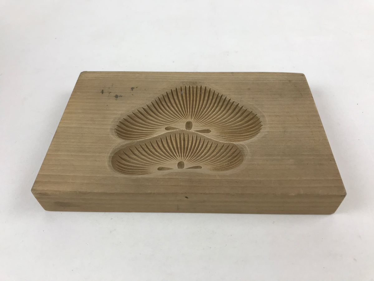 Japanese Wooden Carved Kashigata Cake Mold Vtg Sweet Wagashi Matsu Pin ...